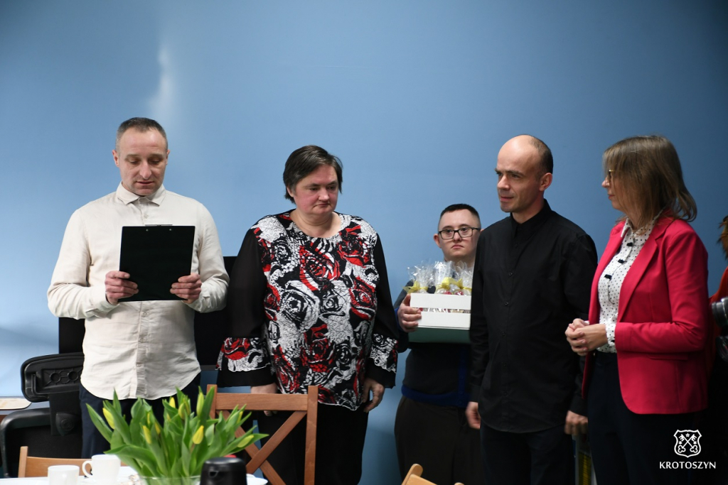 Krotoszyn: Zakup nowego samochodu dla Warsztatu Terapii Zajęciowej ...